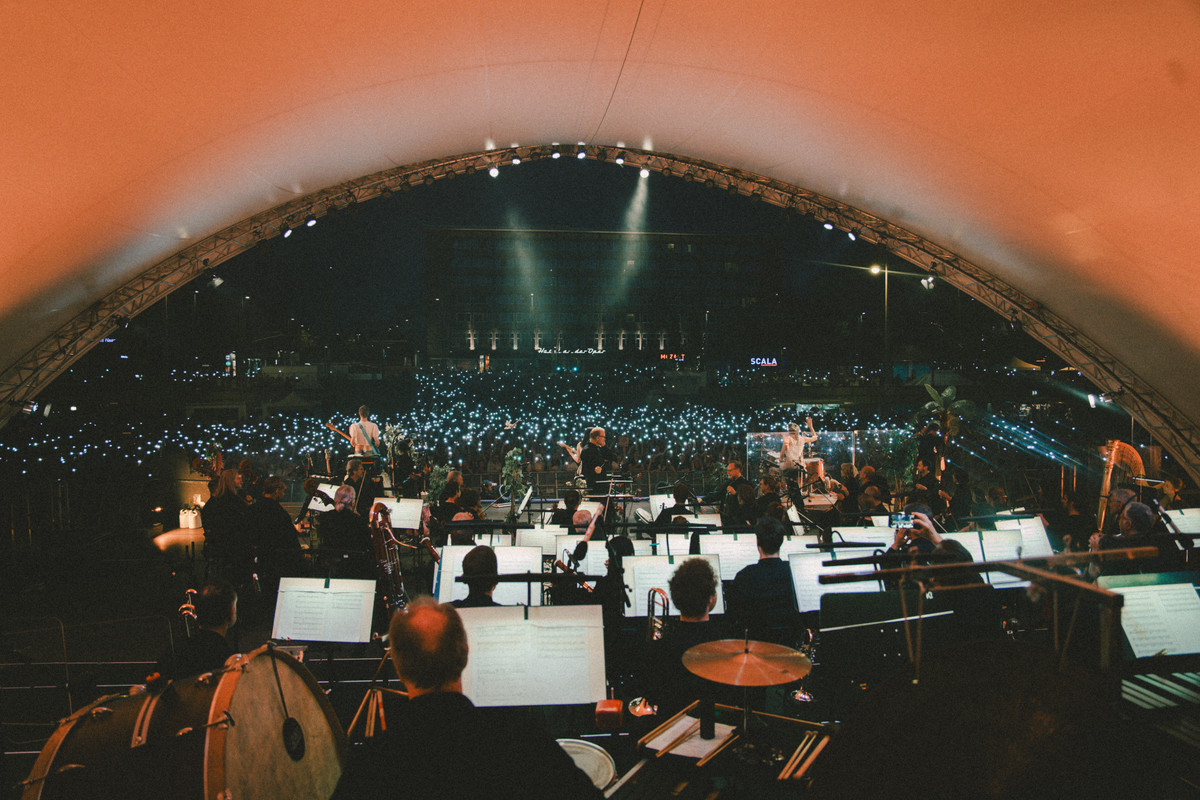 Chemnitz 2025: Blond & Robert-Schumann-Philharmonie zum Auftakt vom Kosmos Chemnitz 2025